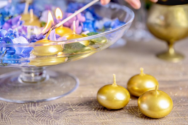 Plutajuće sveće Metalik zlatne – 50 kom - PartyWorld Veleprodaja